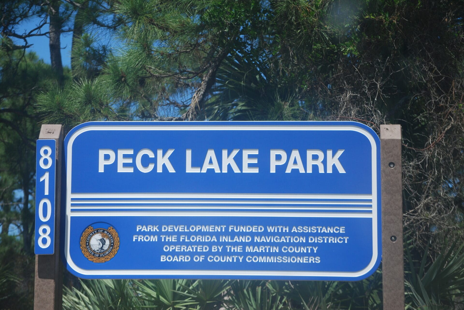 Walking tour of Peck's Lake Park - Treasure Coast