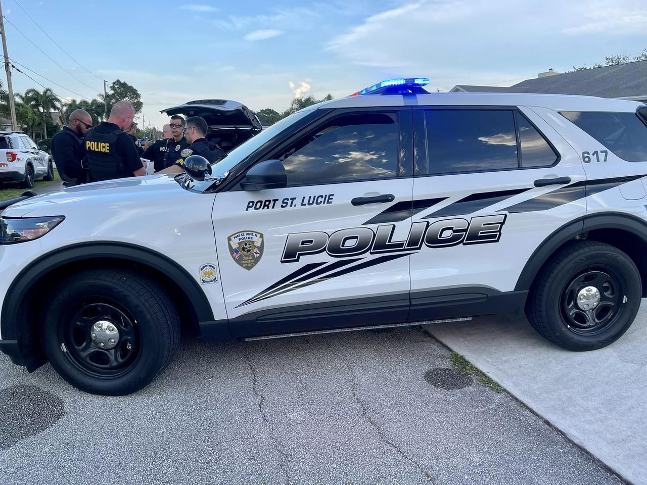 PSLPD: Disagreement leads to one arrest grand theft auto at Walgreens