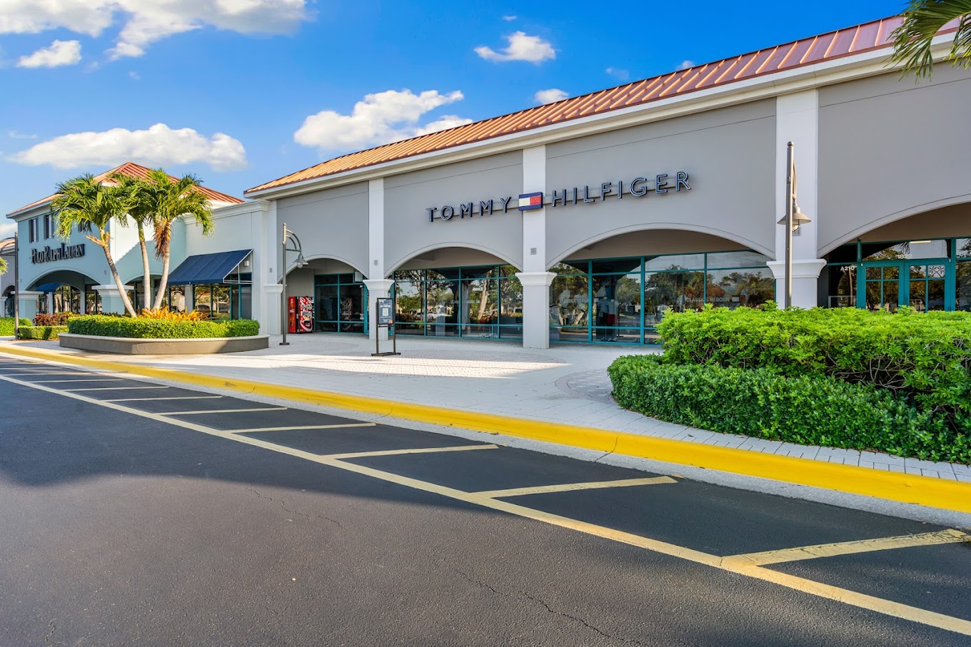 Vero Beach Outlets Guide: Directory, Stores, and Hours - Treasure Coast