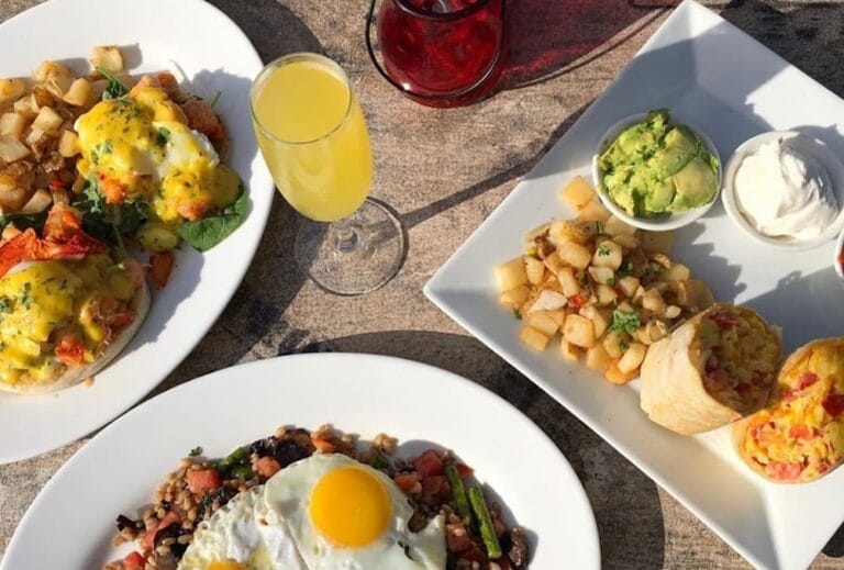 10 Delicious Outdoor Restaurants in Stuart, Florida - Treasure Coast