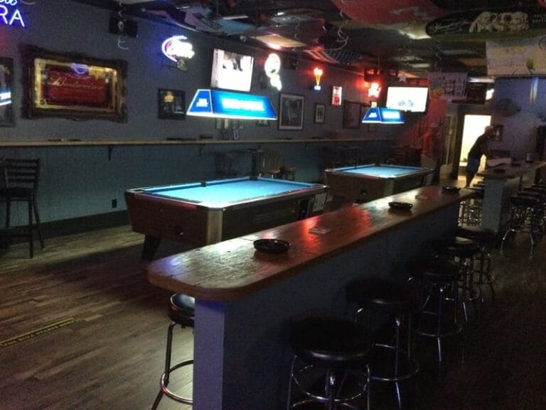 Port St. Lucie Nightlife Ideas: Clubs, Bars, & Live Music - Treasure Coast