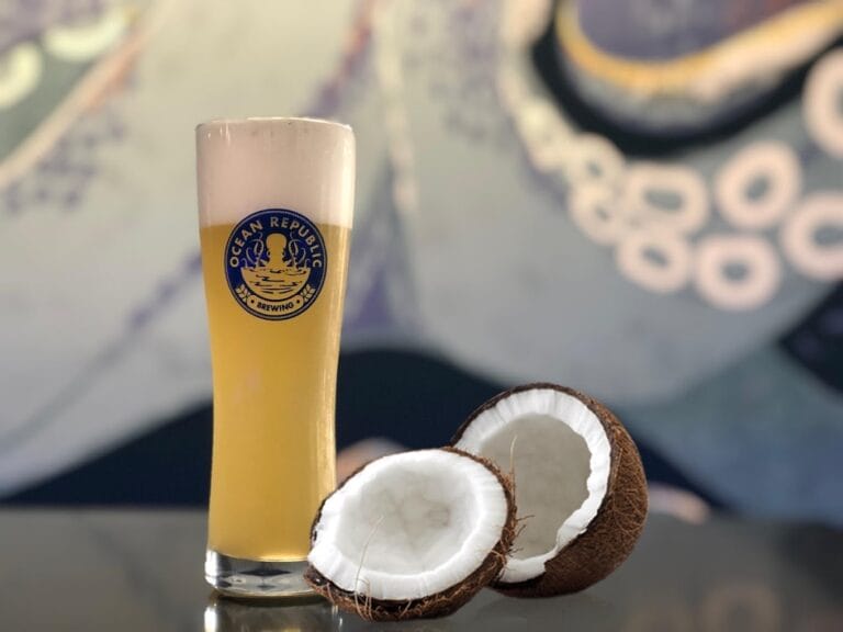 Ultimate Guide to the Best Happy Hour in Stuart, Florida - Treasure Coast